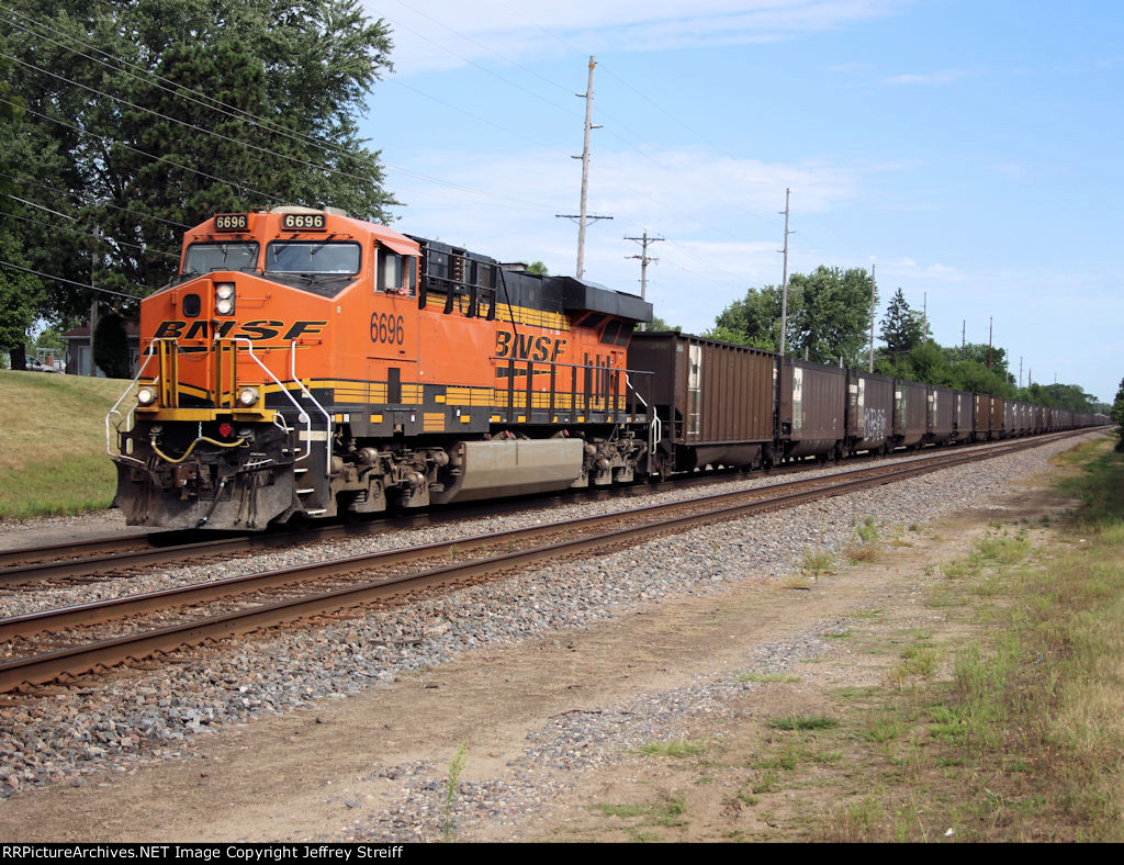 BNSF 6696